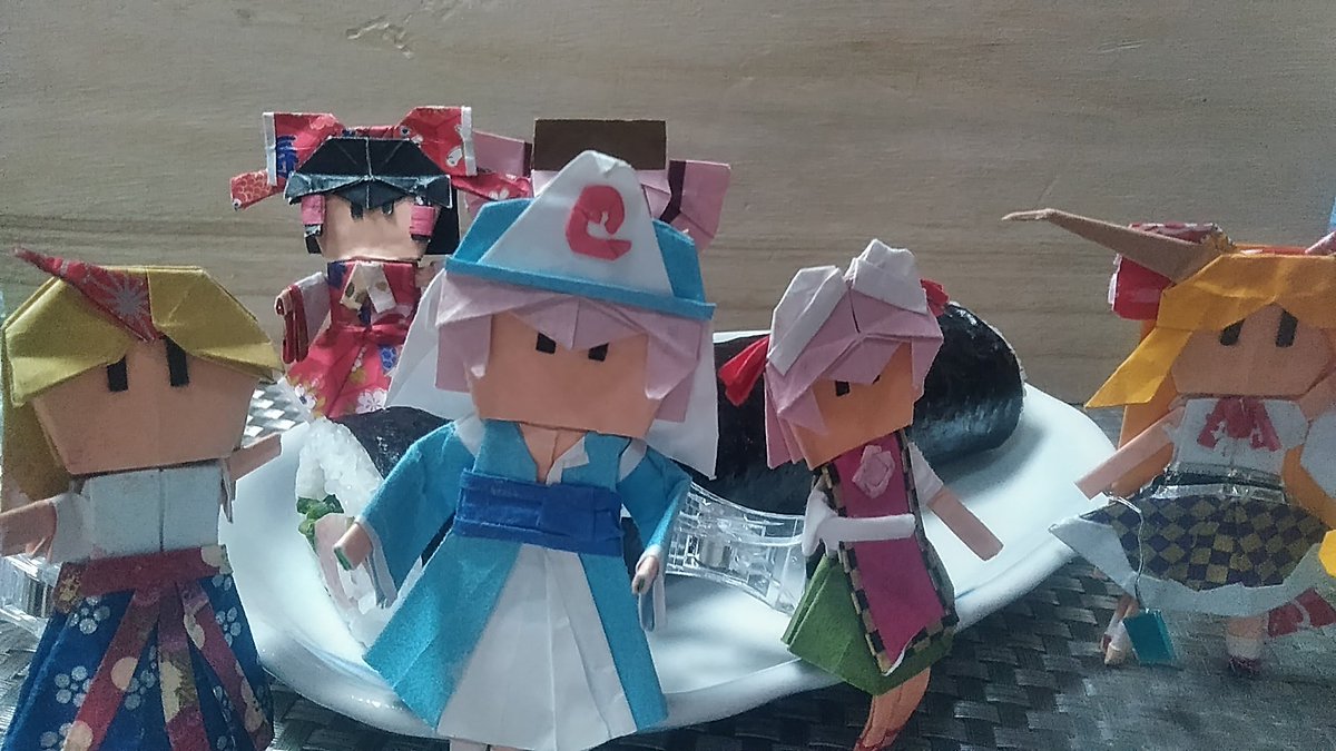 Twoucan - 折り紙折るよ (@touhou_origami)