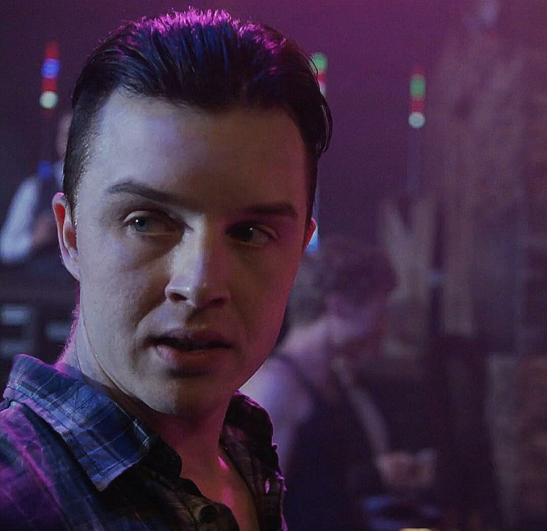 Mickey Milkovich Season 4