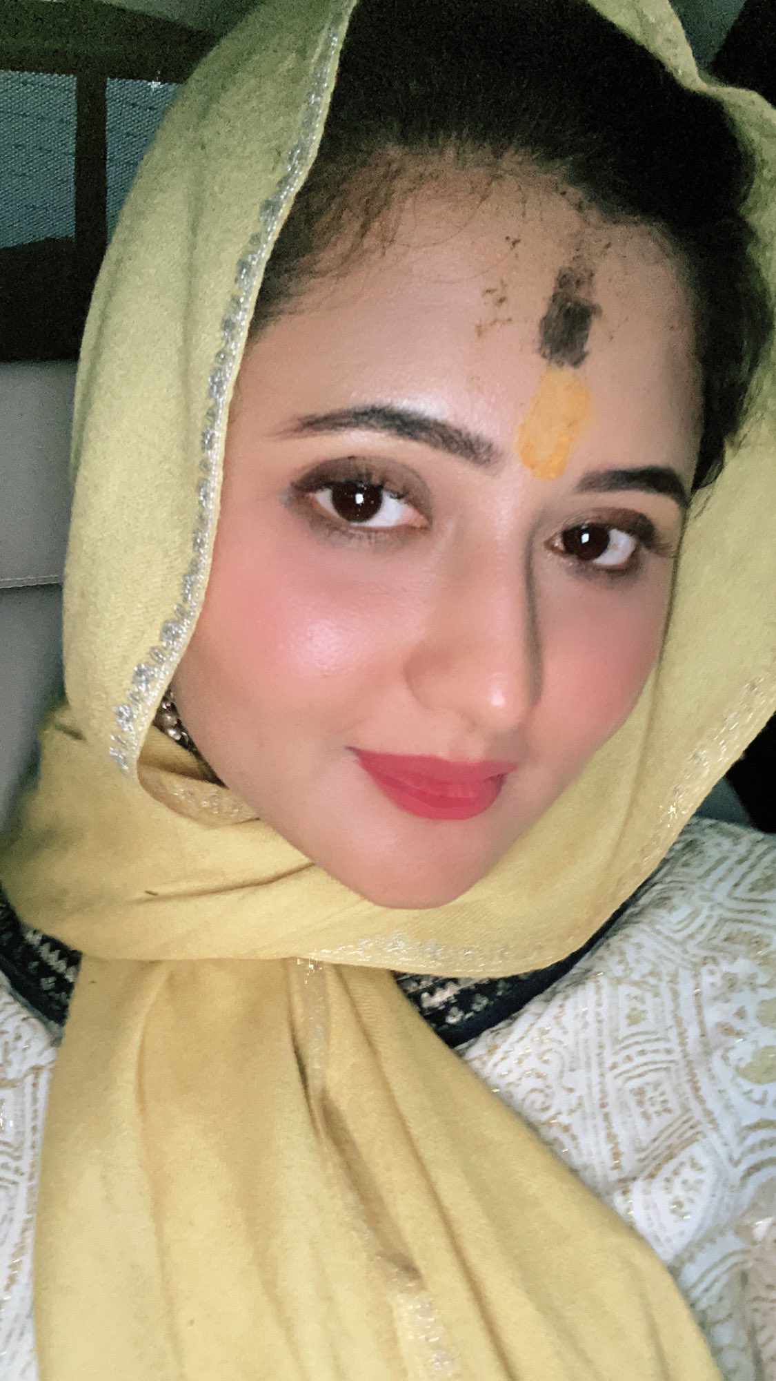 Muslim Bhabhi In Saree