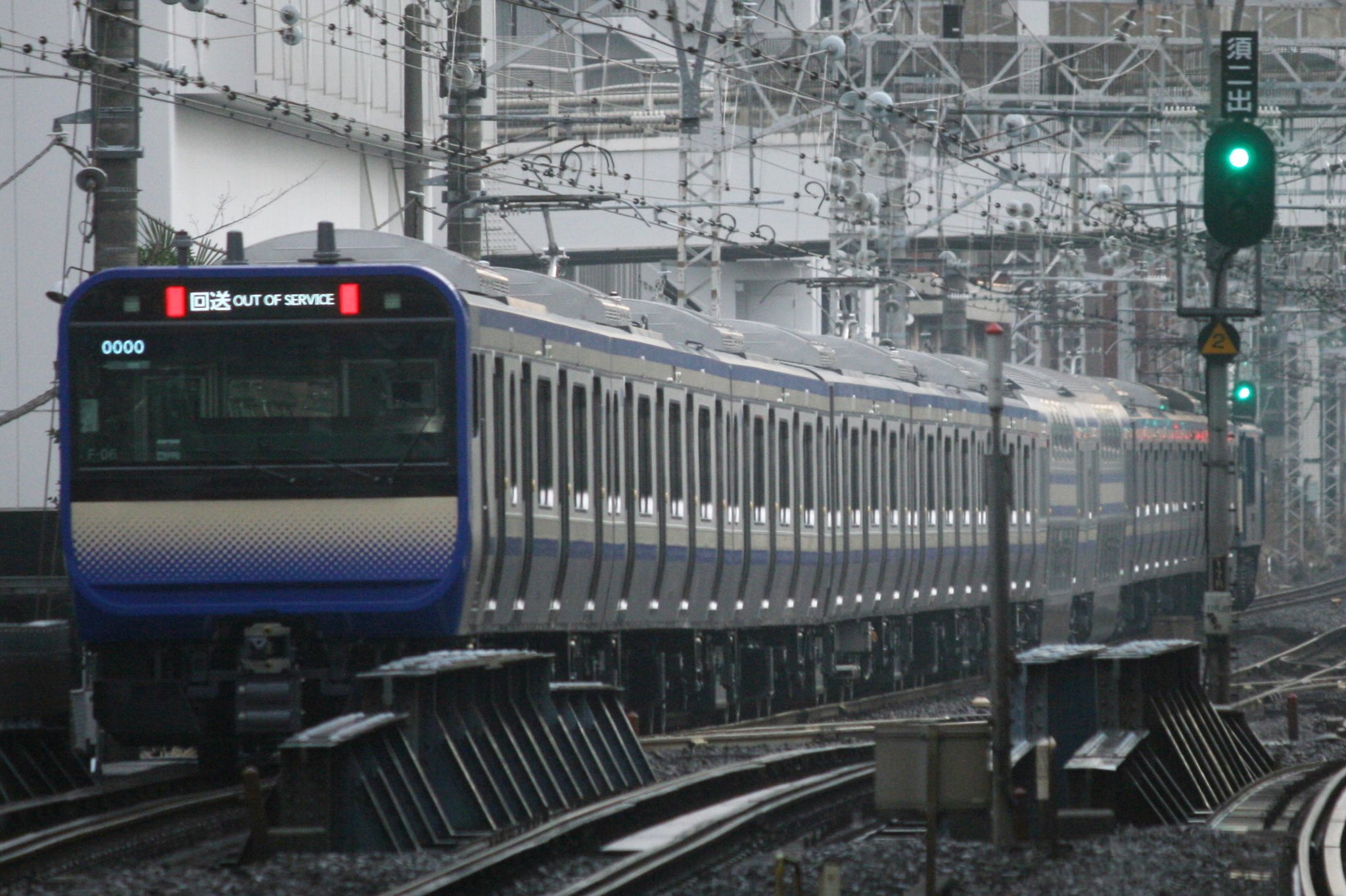 相模東海道 on Twitter: "2021年1月27日撮影 横浜駅 ①配9645レ EF64-1031+E235系F-06編成 ②1883E E231系K-16+S-20編成 ③1605S ...