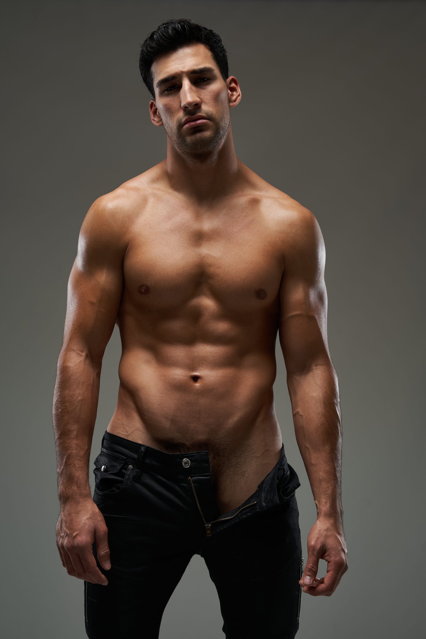 Hector Lopez on Twitter: "Unbothered w/ @TravisLanePhoto MA: @DTmodelmgmt • @yourbriefrelief ...