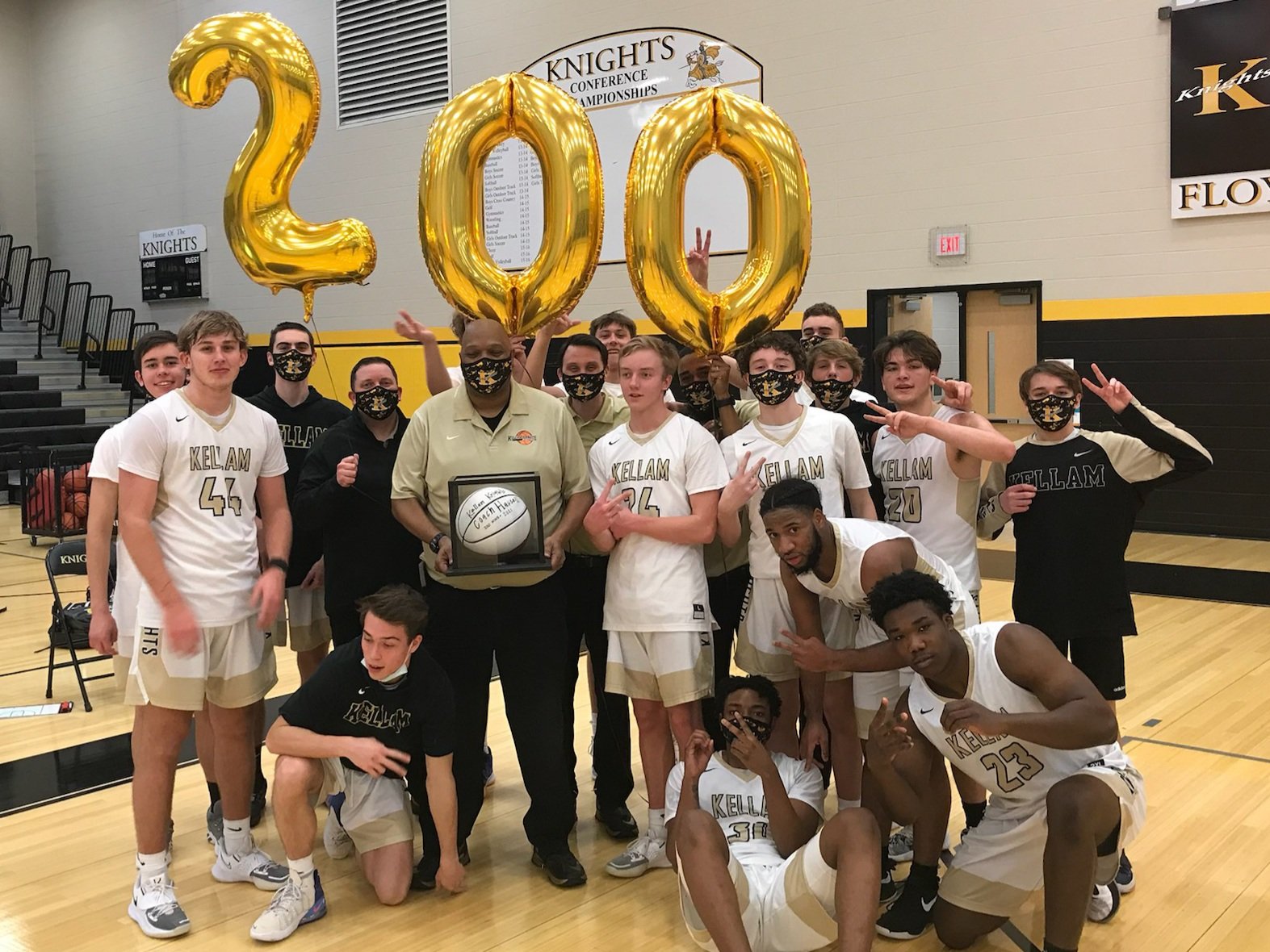 New Kellam High School Gym Horses On Suffolk Farm Give Cancer Patients