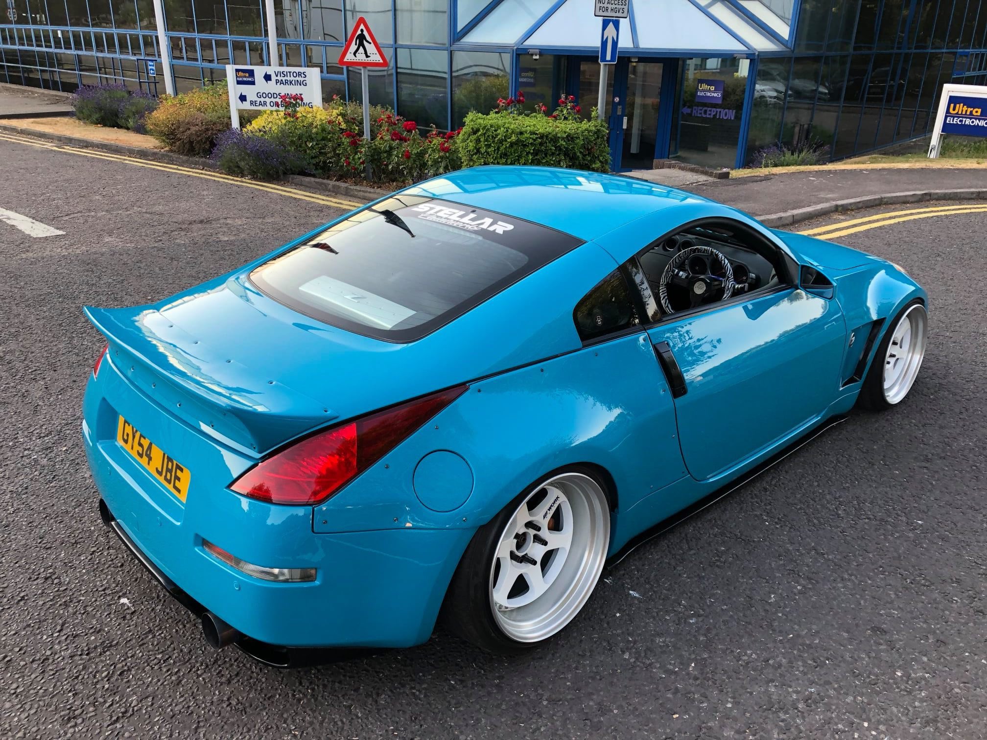 Blue 350z White Rims