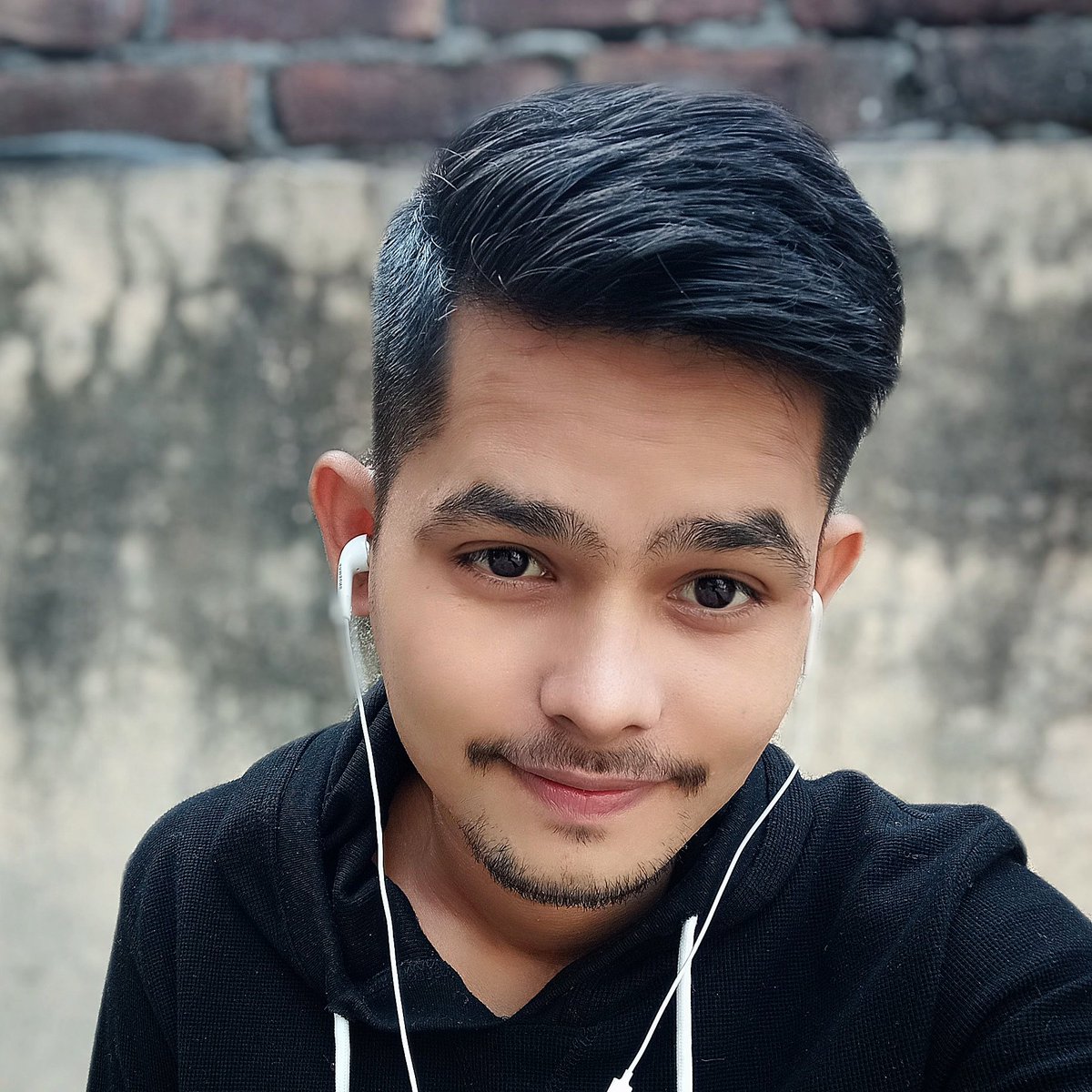 Roshan Pandey (@RoshanPandaey) | Twitter