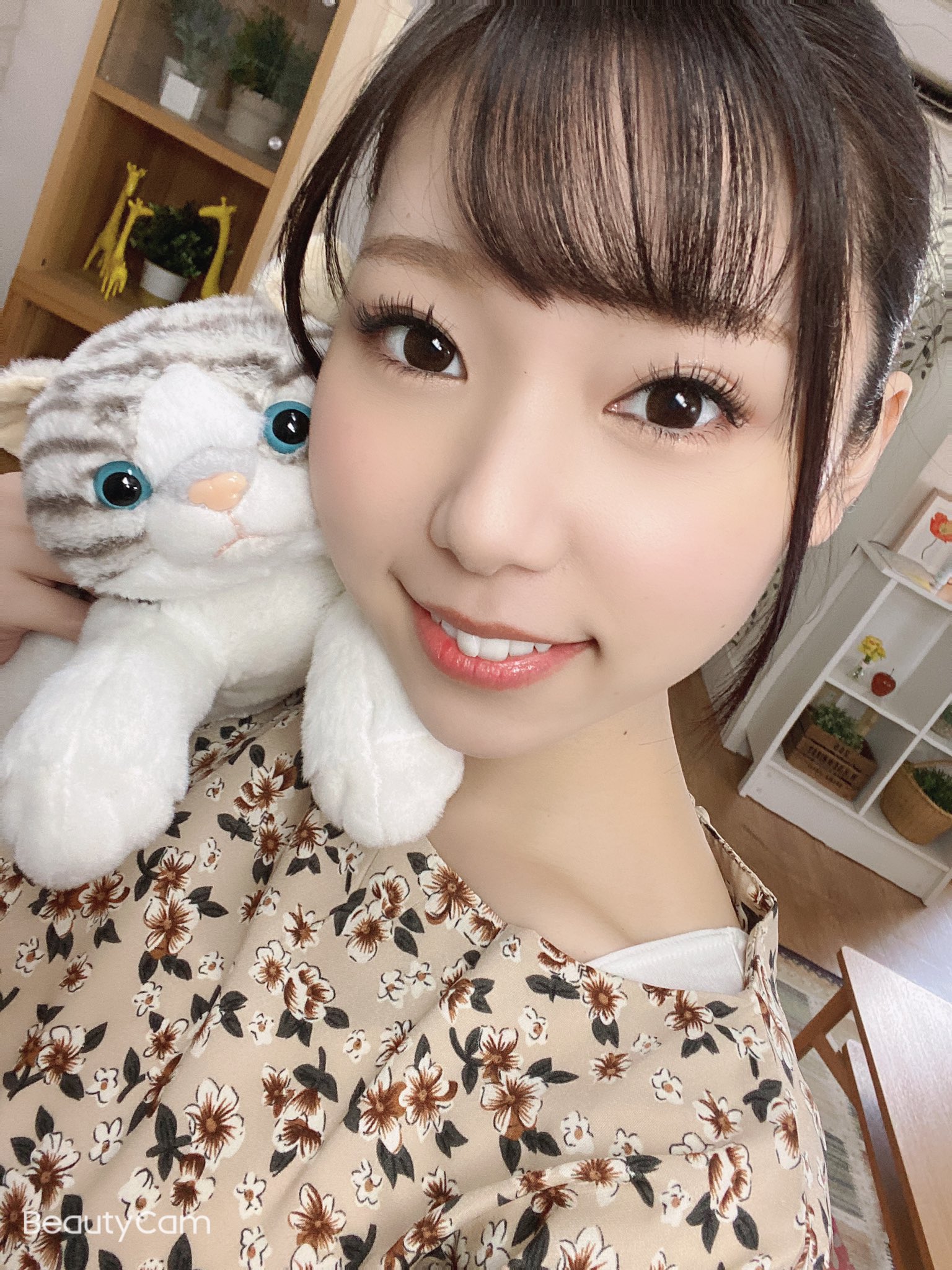 さつき芽衣🍒シャドウバン中 On Twitter 🎀 バレンタイン配信💭💕 🌱「〇〇くん……好き💕」 めいからの告白タイムもあります 告白