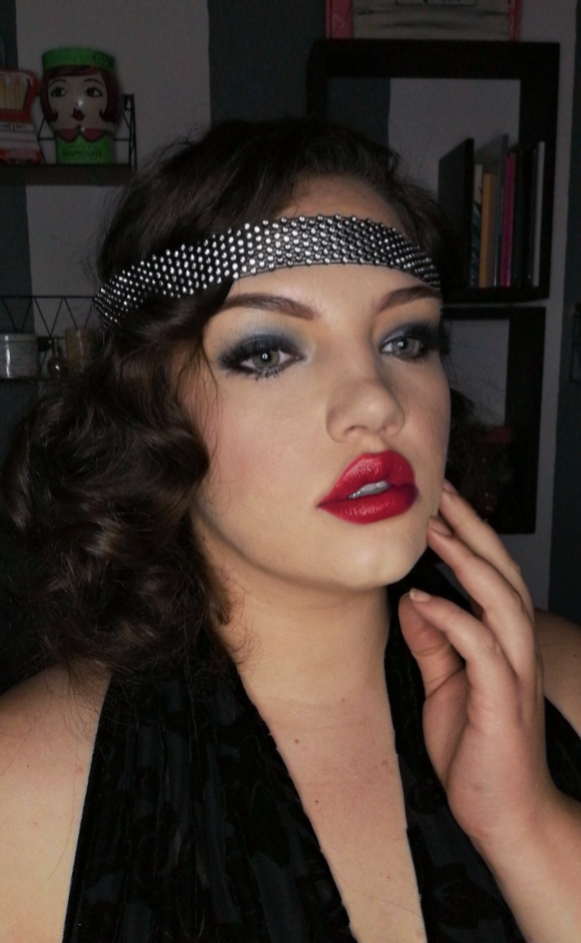 1920s Flapper Makeup Looks