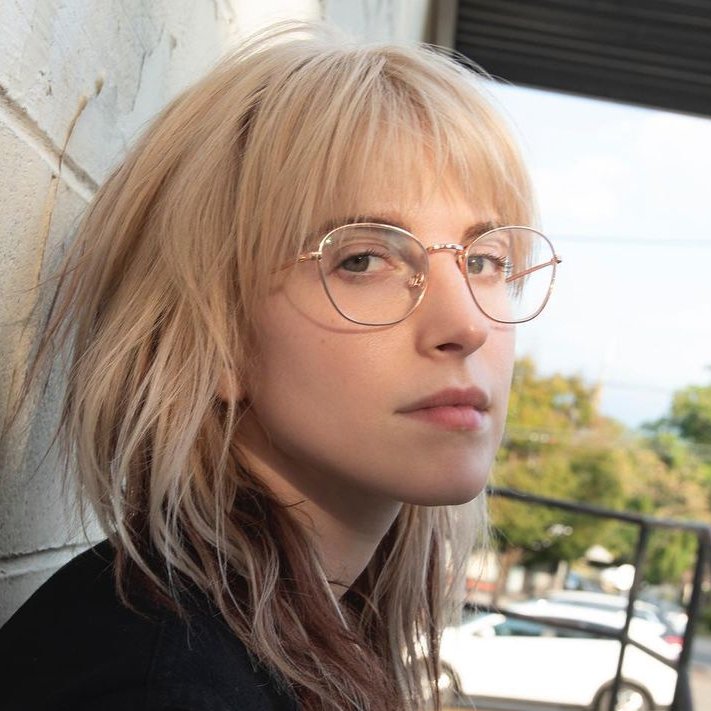 Hayley South's Instagram, Twitter & Facebook on IDCrawl