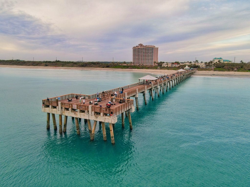 Juno Beach Pier | atelier-yuwa.ciao.jp