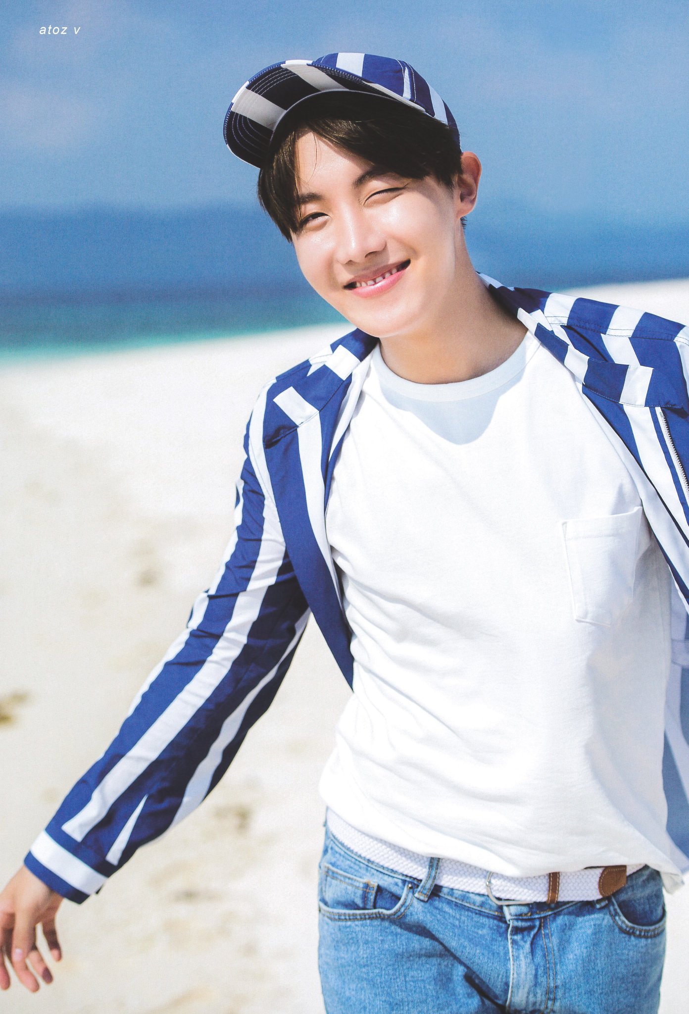 ATOZ V (에이투지뷔) on Twitter: "[scan]2017 summer package #방탄소년단 #BTS @BTS_twt…