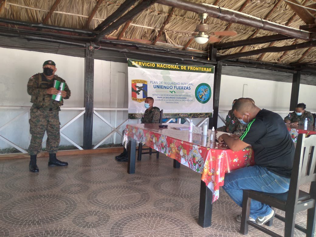 SENAFRONT PANAMÁ @senafrontpanama Timeline, The Visualized Twitter ...