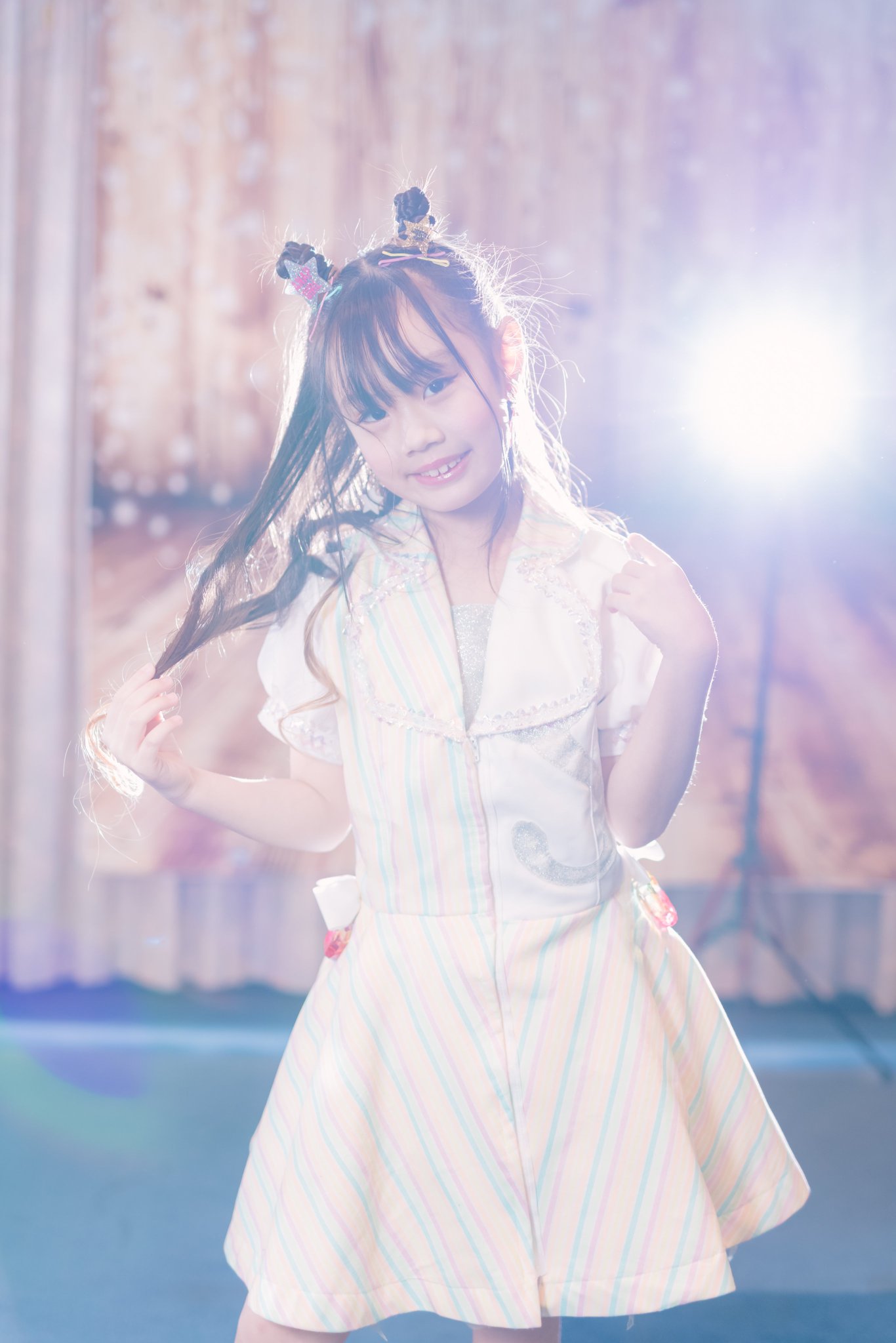 おおたに on Twitter: "#白木姫菜 ちゃん（JS2） @HinaShiraki #こにゃんこ @konyanko_koneko 20210213 #東京アイドル劇場 YMCAアジア ...