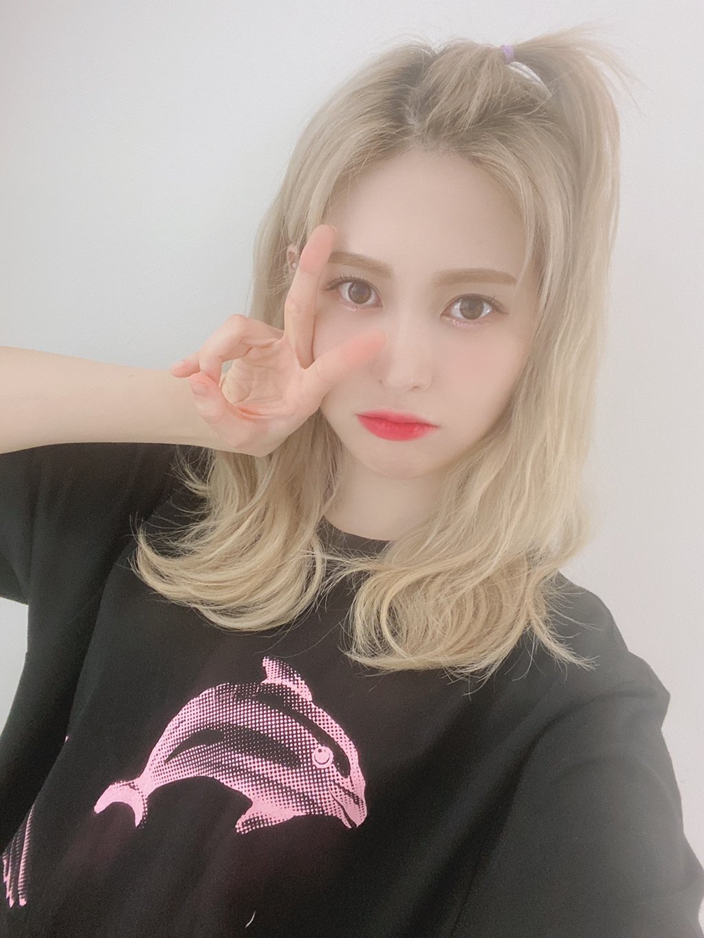 백설 on Twitter: "에메랄드 예빈 ㅠㅠㅠㅠㅠㅠㅠㅠ 머리 머야 짱 귀여워 ㅠㅅㅠ https://t.co/Q9ukQeSLrG" / Twitter