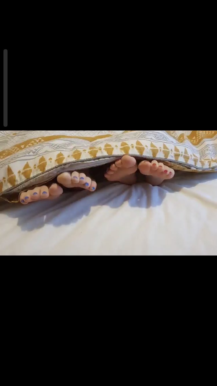 Sister secrets on Twitter: "Peekaboo *see the full video on our onlyfans* #foot #feet # ...