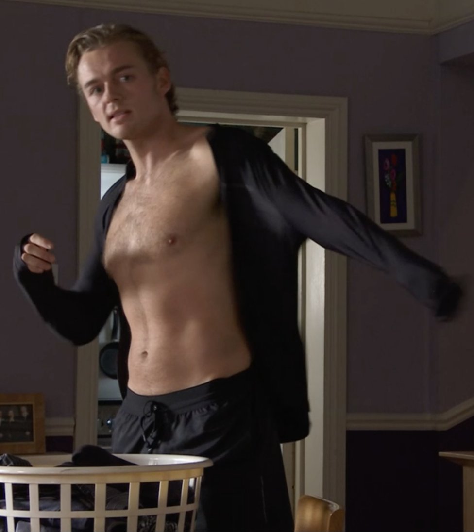 Jamie Fowler's 2022. - Page 25 - Walford Web