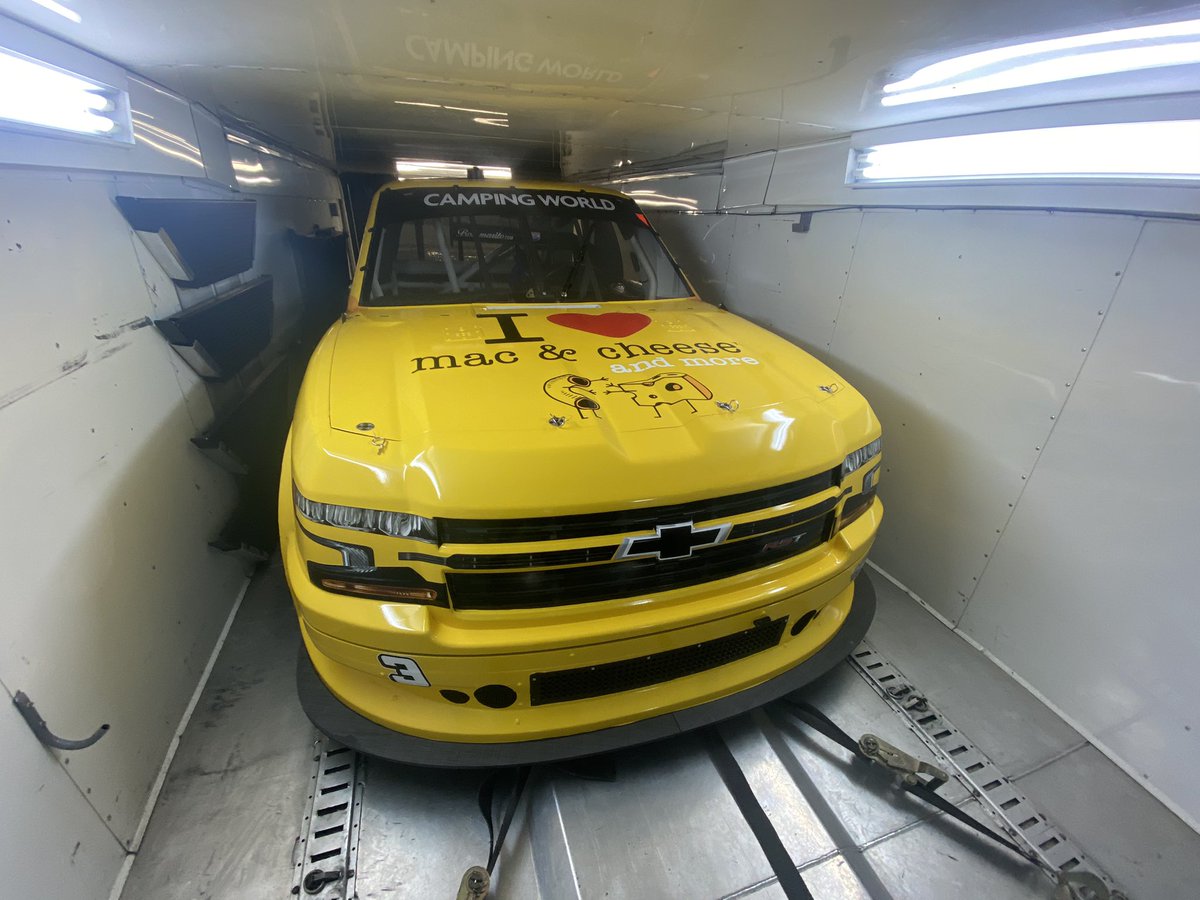 Bobby Reuse’s ‘I Heart Mac & Cheese’ truck for this weekend : r/NASCAR