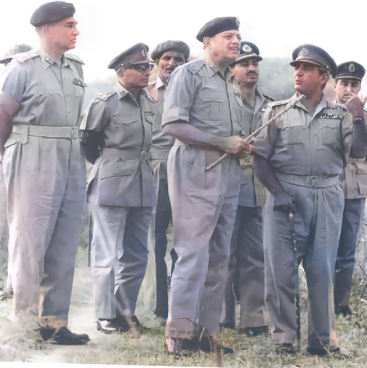 This thread is just gonna be me trying (and failing) to enhance and ...