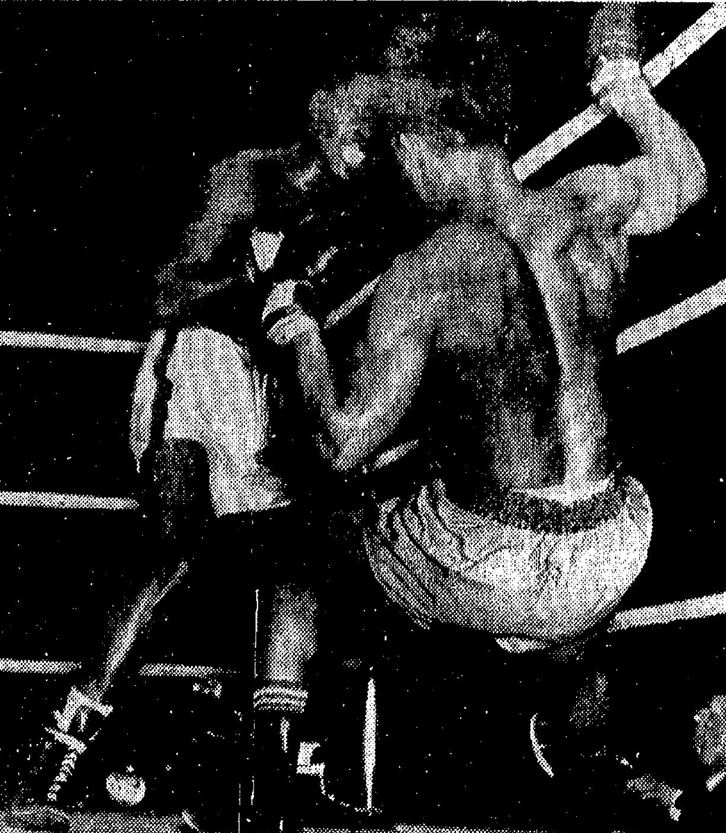 Boxing History on Twitter: "#OnThisDay in 1948, Ezzard Charles scored a fateful 10th round KO of ...