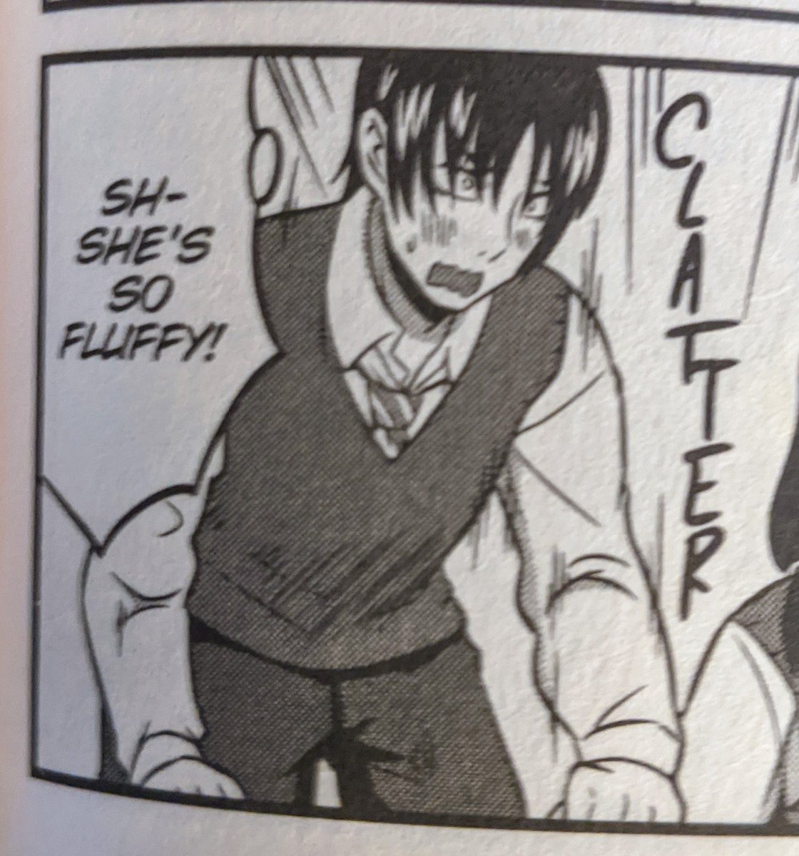 「Everyone: "she's a fox?" Literally me: "SHE'S SO FLUFFY!" I」Andrew D🌥️Cの漫画