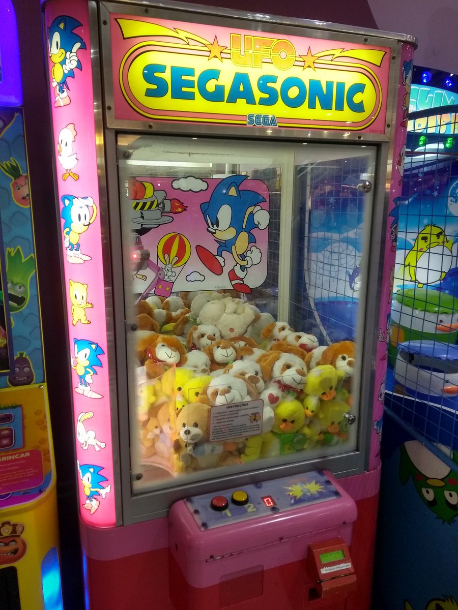 Sonic The Hedgehog Archive on Twitter: "SegaSonic UFO catcher machine from the early 90s https ...