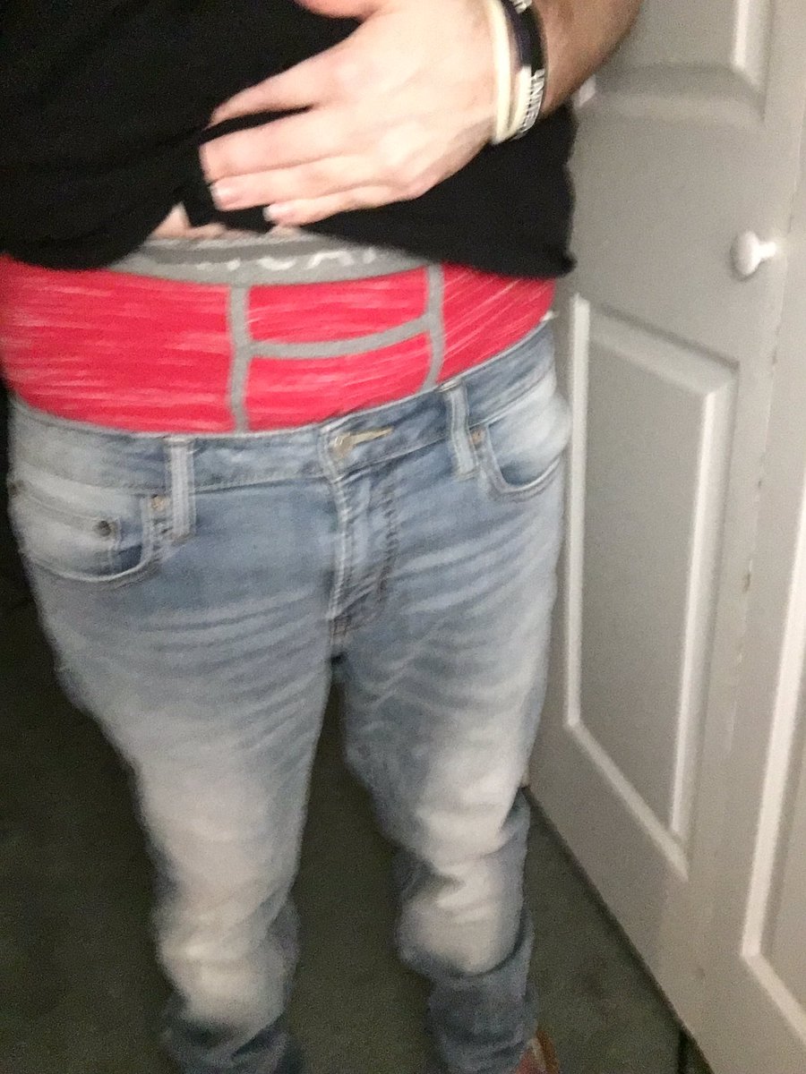 Black Skinny Jeans Sagging