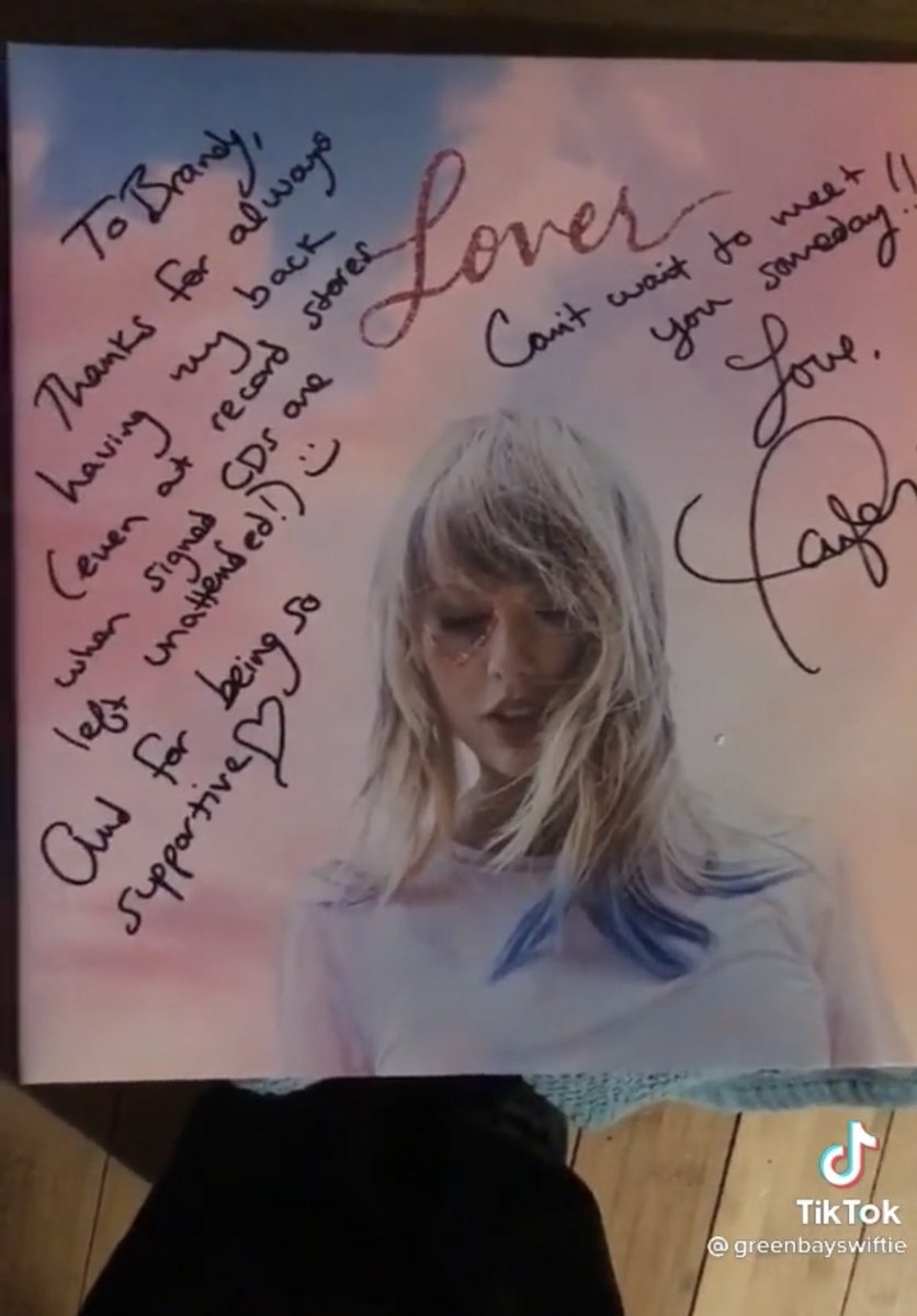 Taylor Swift Autograph On Paper