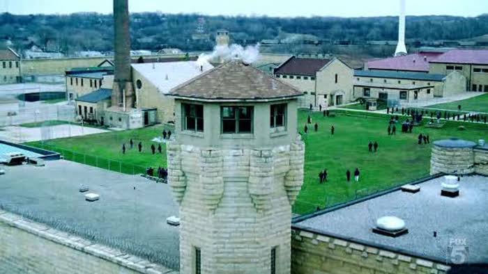 Fox River Prison