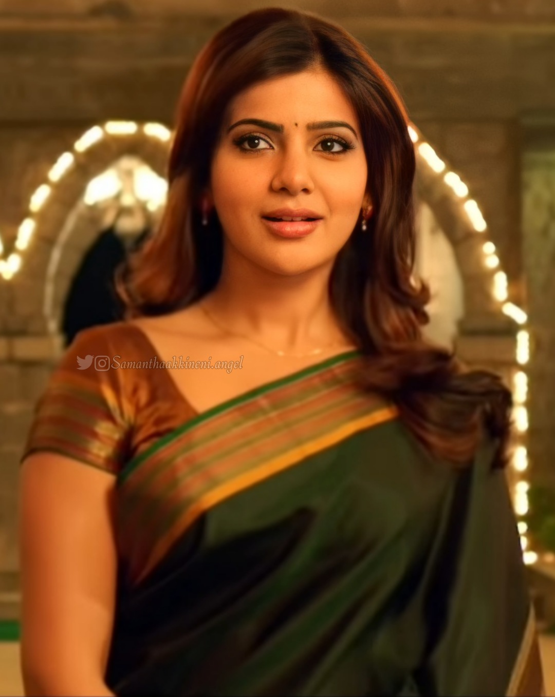 Samantha In Saree Hd Wallpapers For Desktop