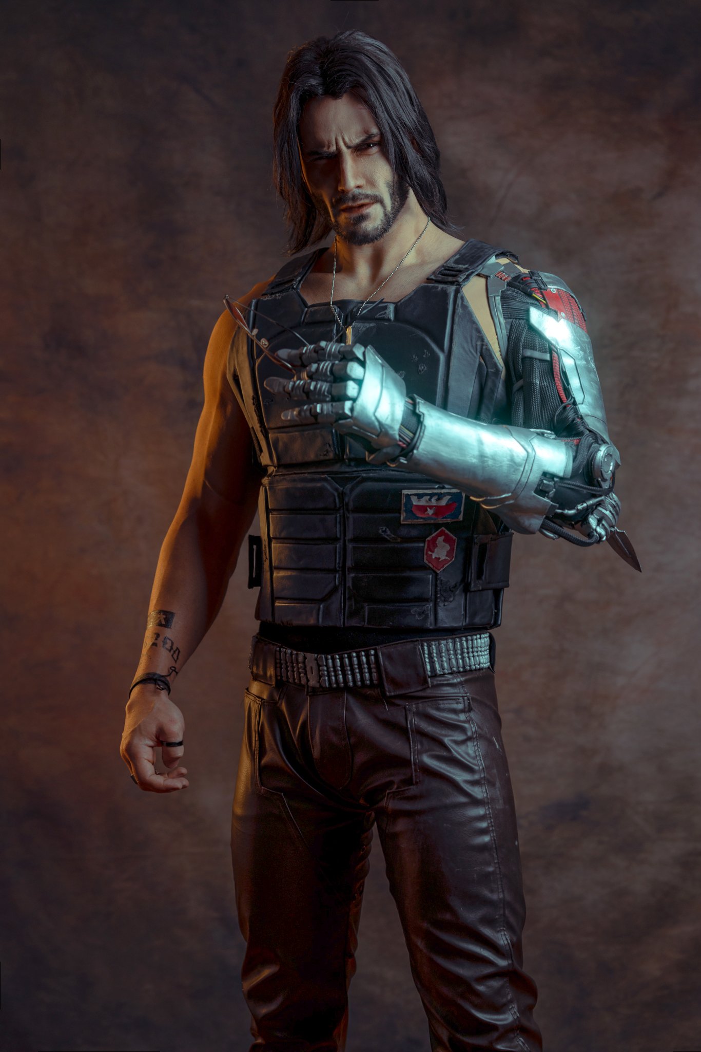 Taryn (Amon 😈) on Twitter: ""Don't look don't look" the shadows breathe. Whispering me away from ...