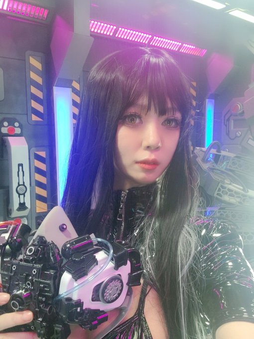 Twoucan - 나카(Naka) (@naka_cosplay)