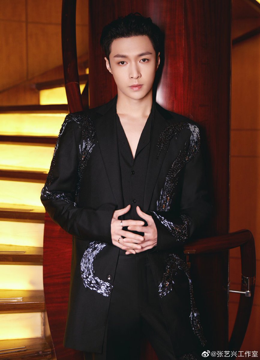 배배 (@Baebee_4) | Twitter