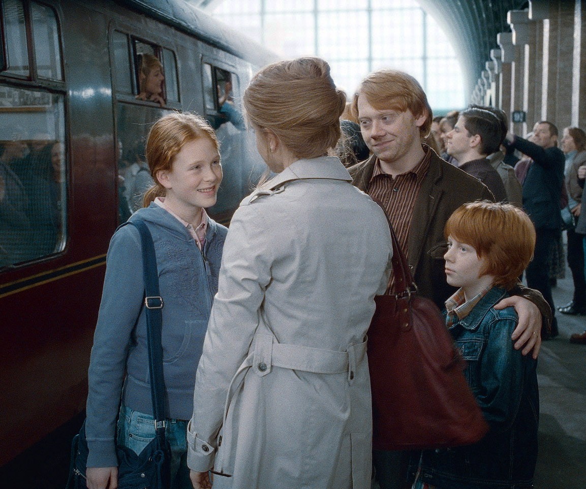 Hugo And Rose Weasley