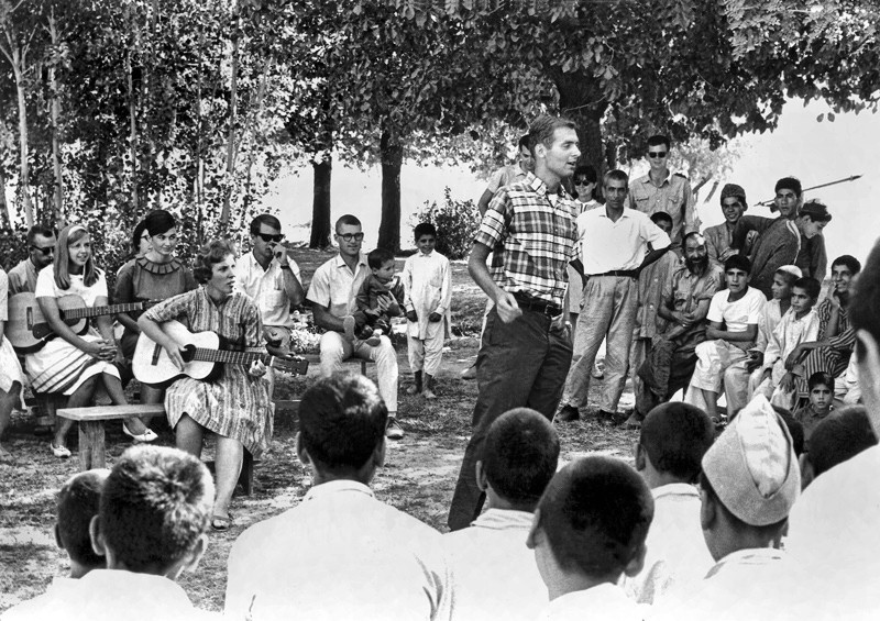 Peace Corps 1960s John F Kennedy