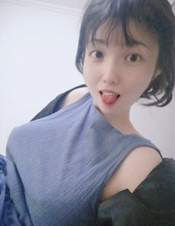 Erica Hand's Instagram, Twitter & Facebook on IDCrawl