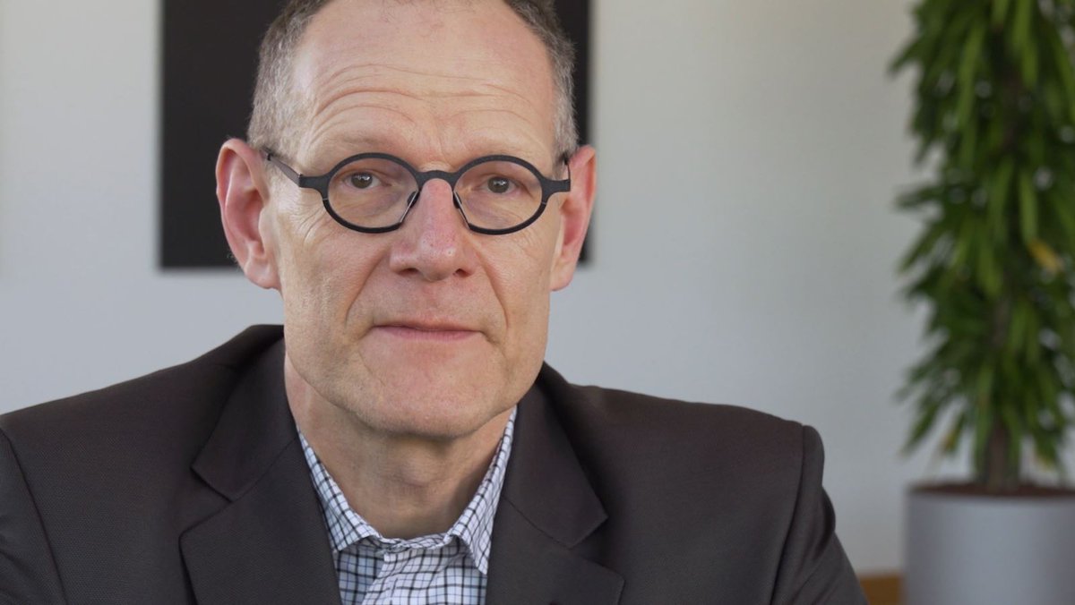 Bernd Montag @bernd_montag Timeline, The Visualized Twitter (Analytics)