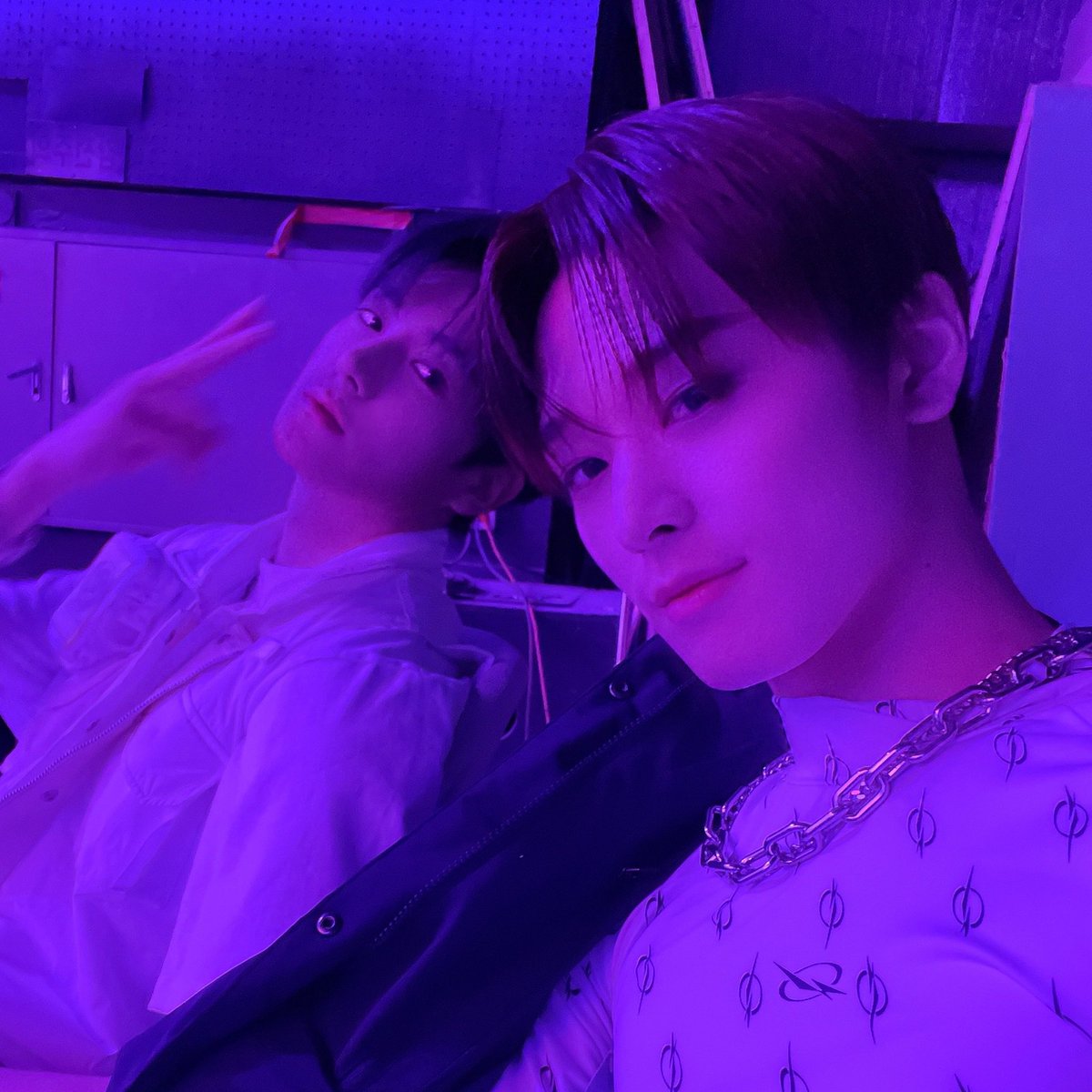 릴리 ·˖ ·⑅♡ Lilly 2411 Twitter