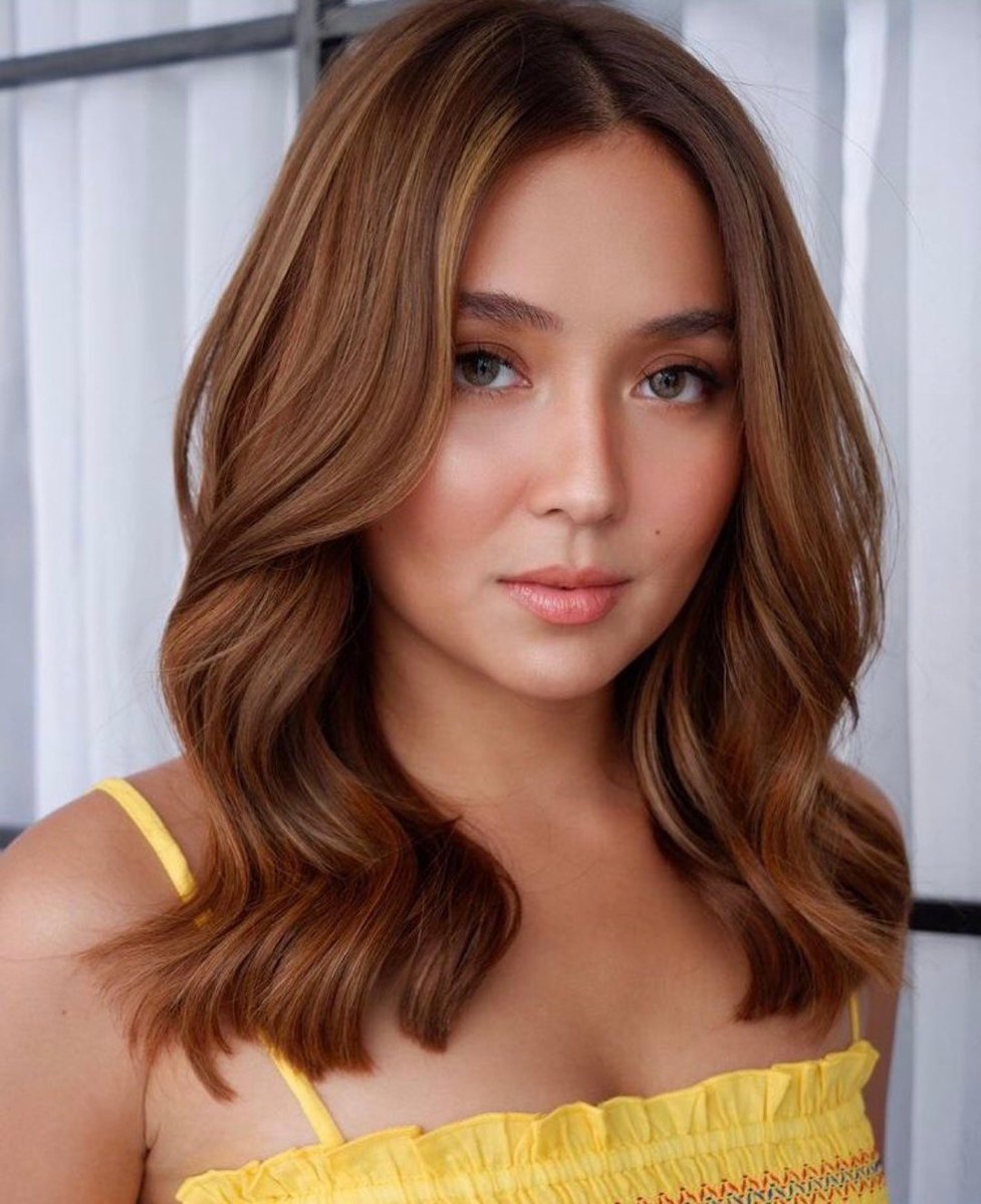 Right Hair Color For Morena