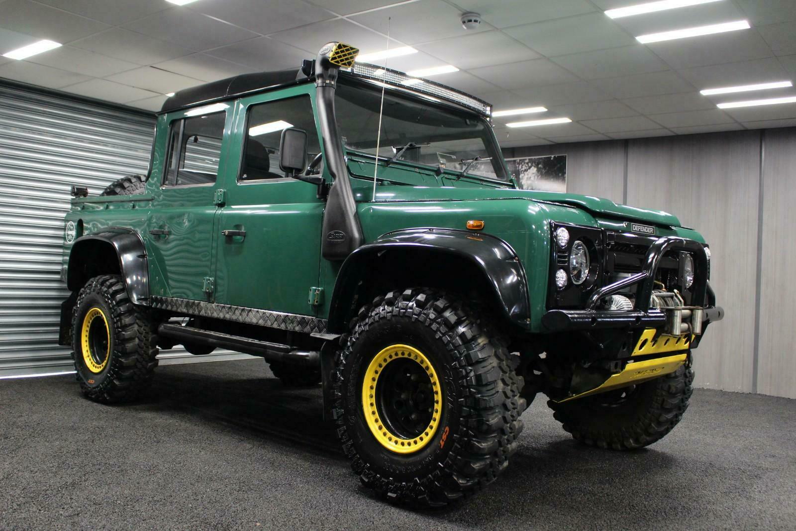 Land Rover Defender Lifted
