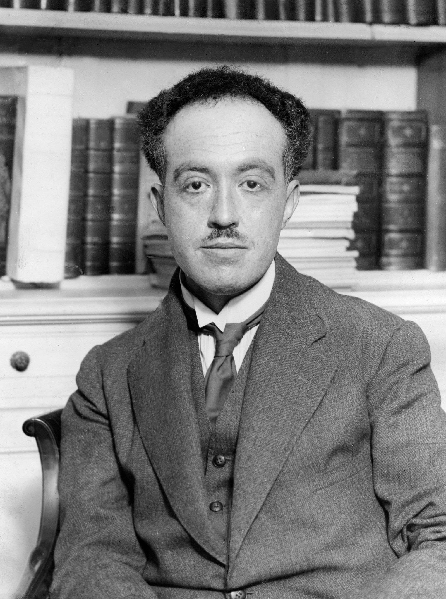 Louis De Broglie