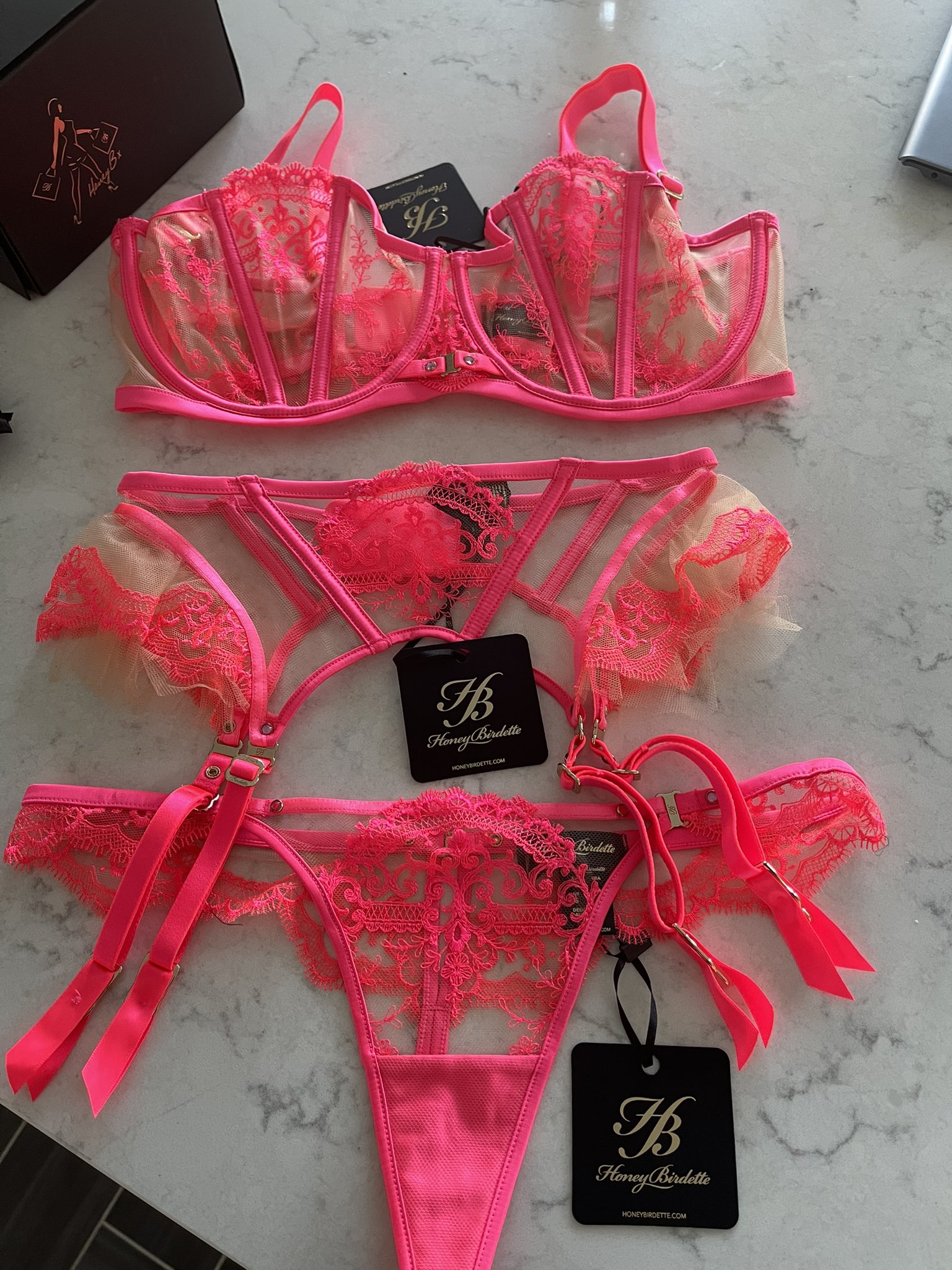 TW Pornstars - Cherry Devivre. Twitter. OMG this colour!!!! 😱😱😱 I just ...