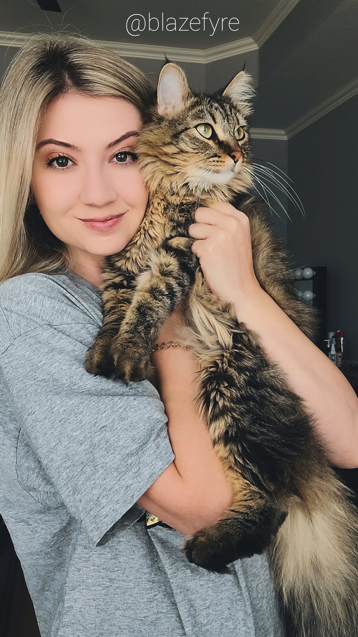 TW Pornstars - 👅 Blaze Fyre 👅. Twitter. Jeff is so fluffy. 4:11 PM - 9 ...