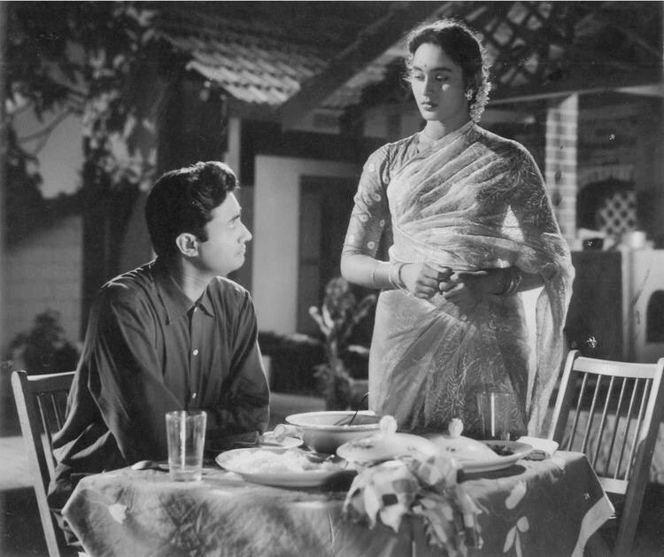 Film History Pics on Twitter: "“..maana janaab ne pukara nahi kya mera saath bhi gawara nahi ...