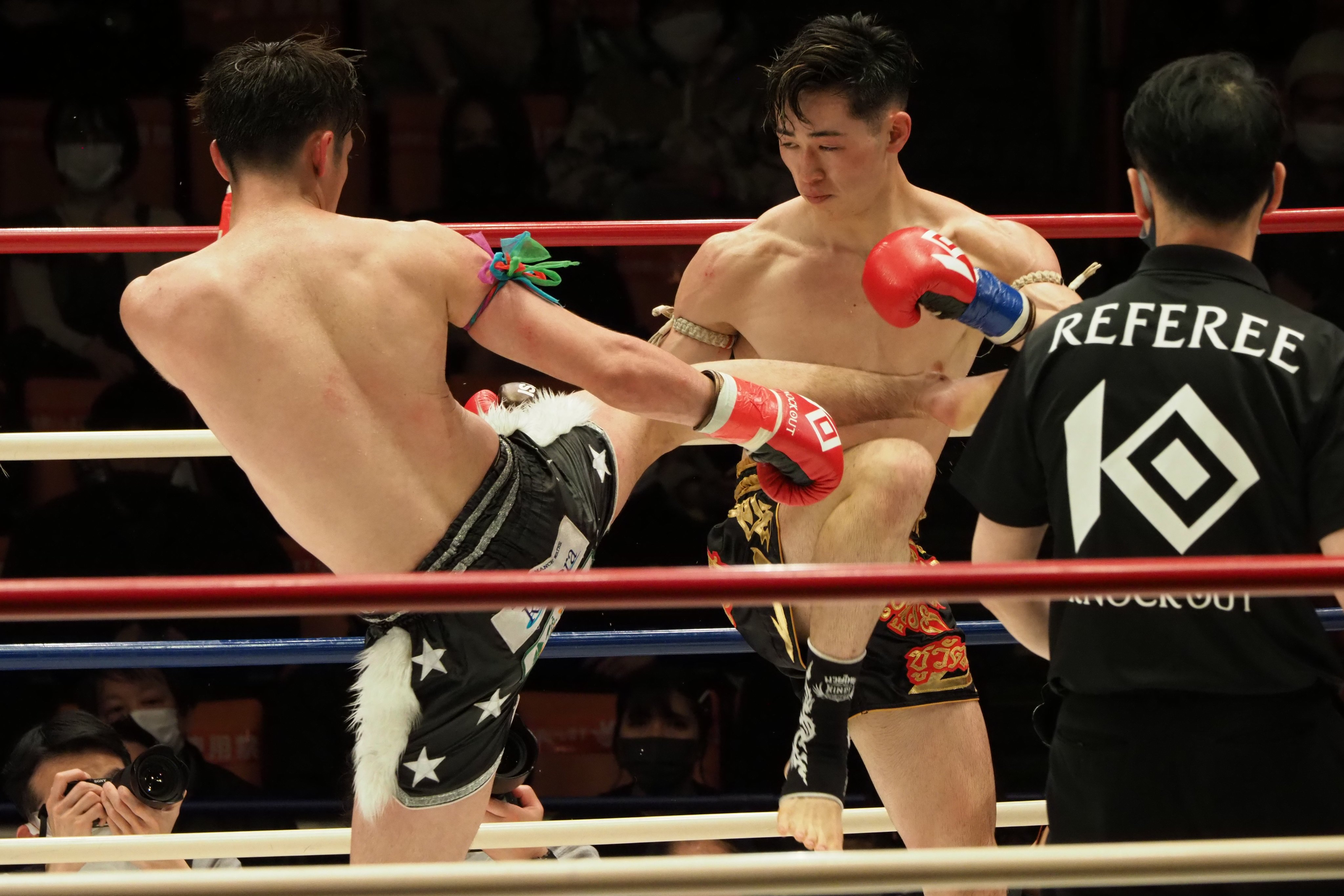 Gigio on Twitter: "KNOCK OUT ～The REBORN～ 第5試合 REDルール スーパーバンタム級（55kg） 3分3R（延長1R） 壱・センチャイジム（センチ ...