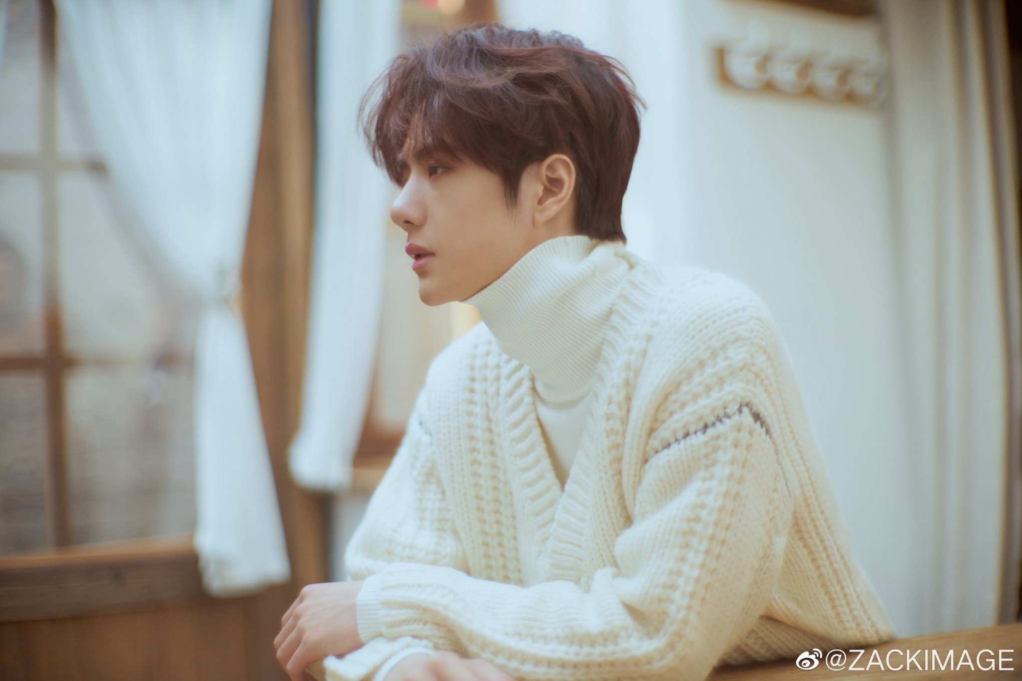 estef 廿 on Twitter: "wang yibo and xiao zhan harper's bazaar iconic photoshoot: a thread https ...