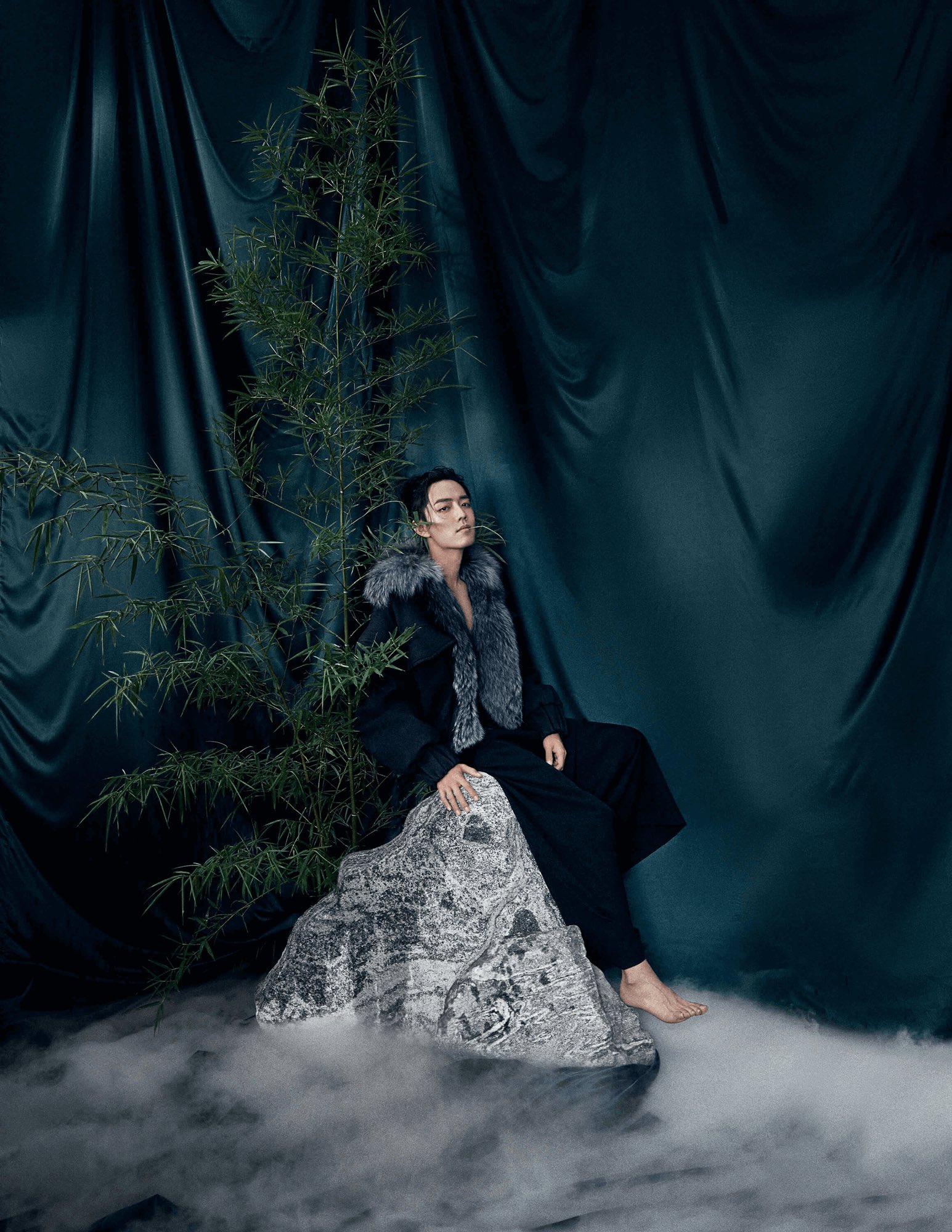 estef 廿 on Twitter: "wang yibo and xiao zhan harper's bazaar iconic photoshoot: a thread https ...