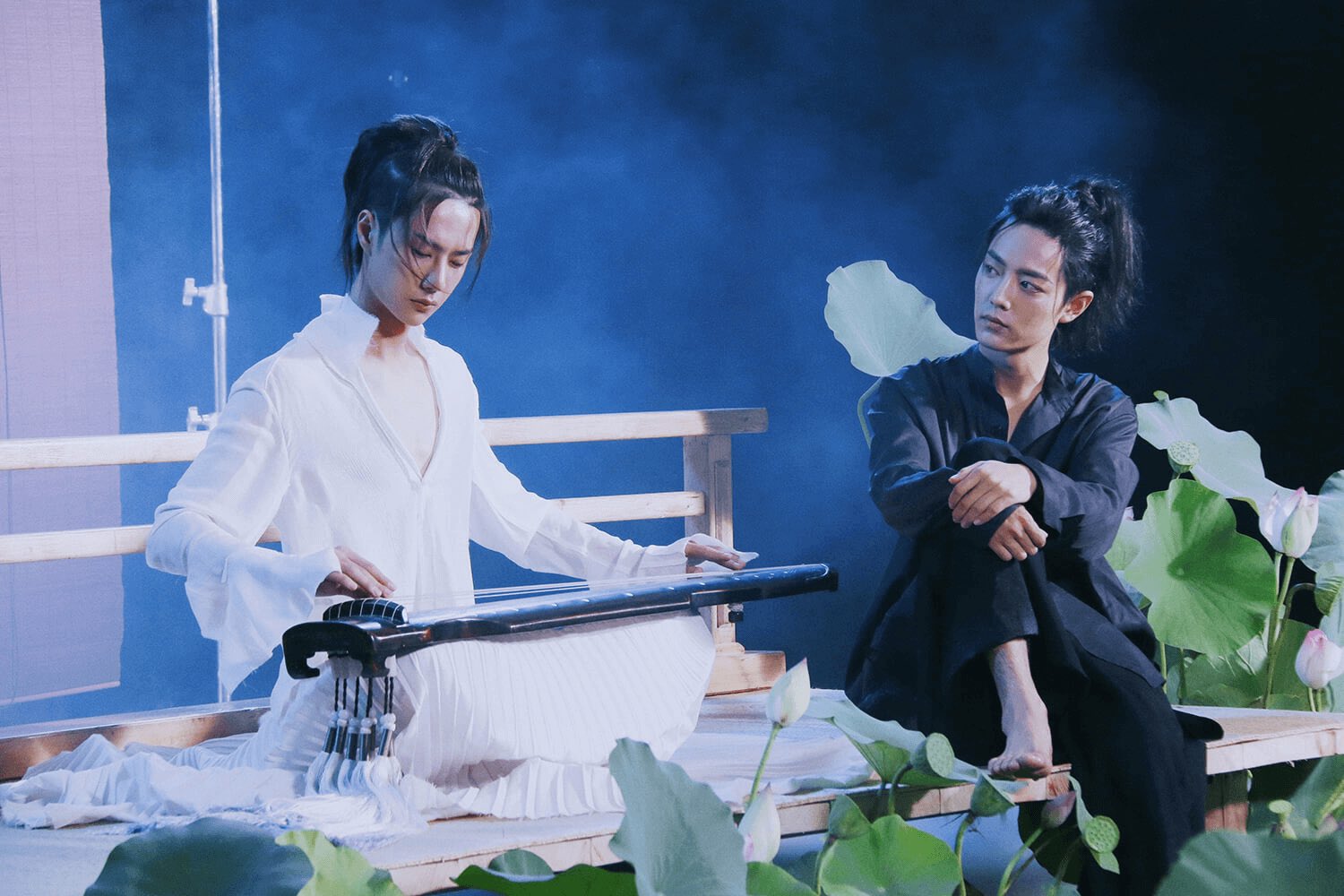 estef 廿 on Twitter: "wang yibo and xiao zhan harper's bazaar iconic photoshoot: a thread https ...