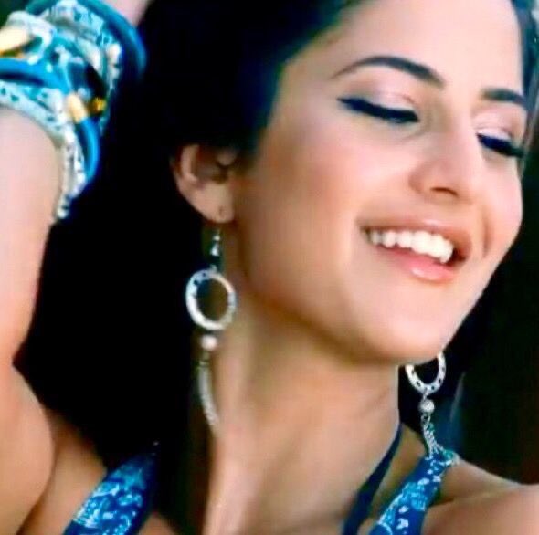 Katrina Kaif In Zara Zara Touch Me