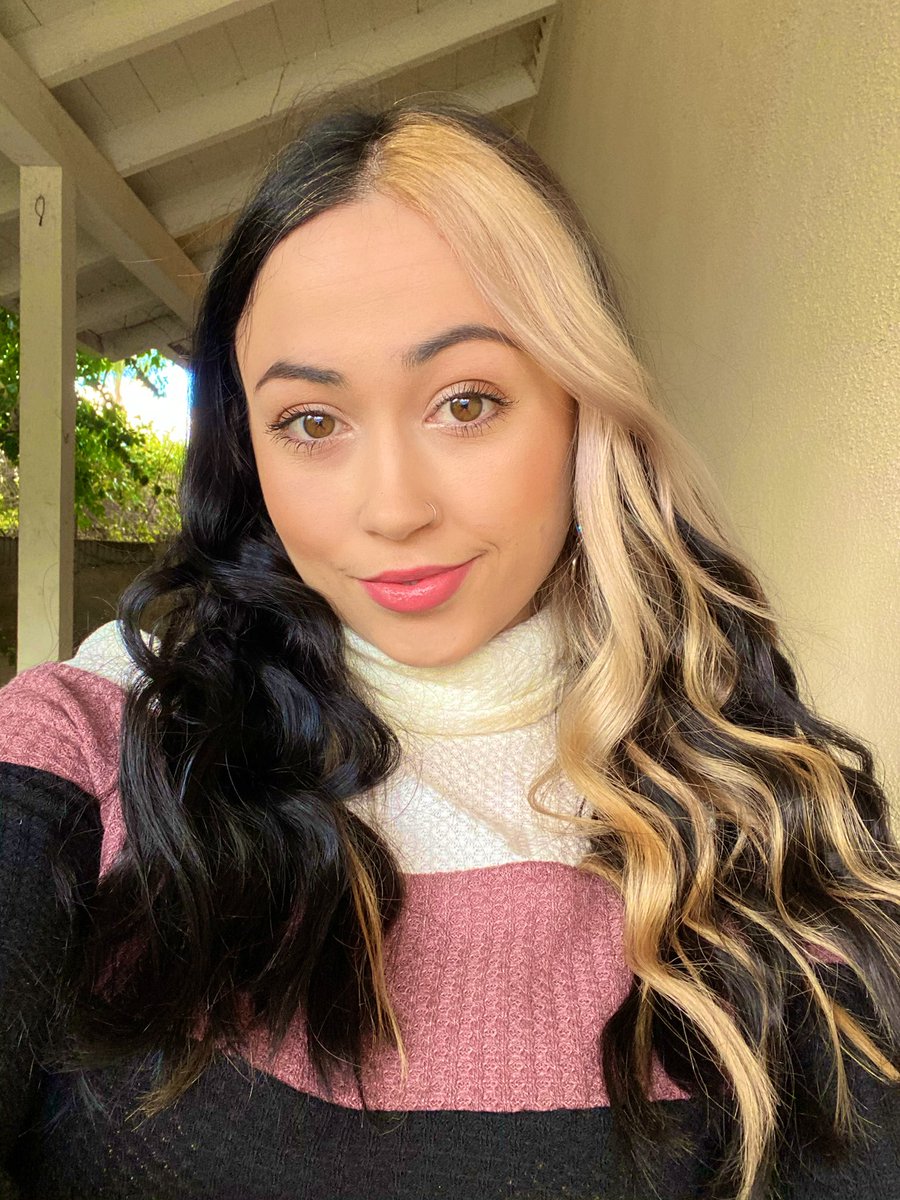 Rebecca Weiser's Instagram, Twitter & Facebook on IDCrawl