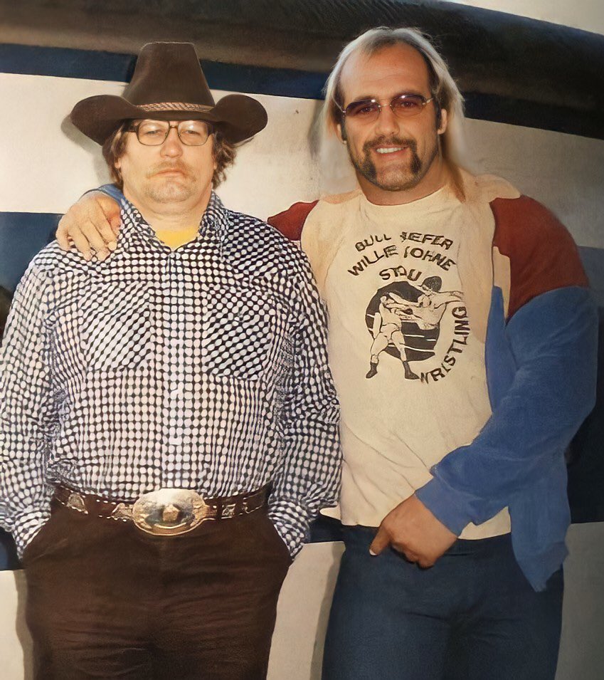 Stan Hansen Hulk Hogan ᴀꜱʜ ꜱᴛᴀʙʙᴀᴛʜ On X: "Stan