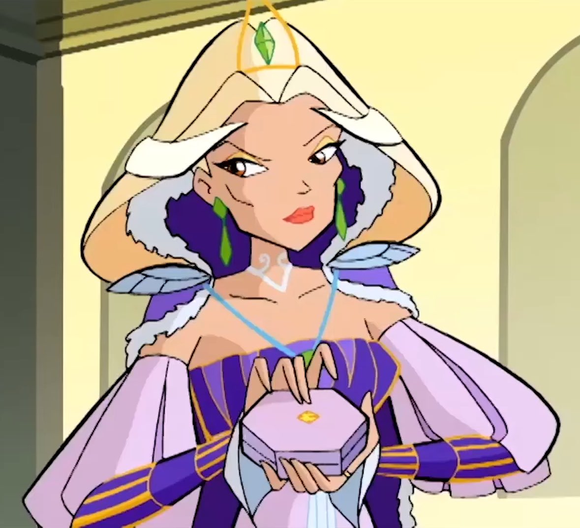 Winx Club Queen Luna