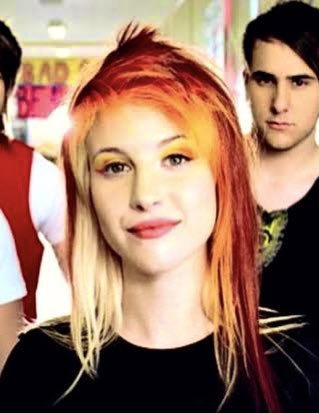 Hayley Williams And Kristen Stewart